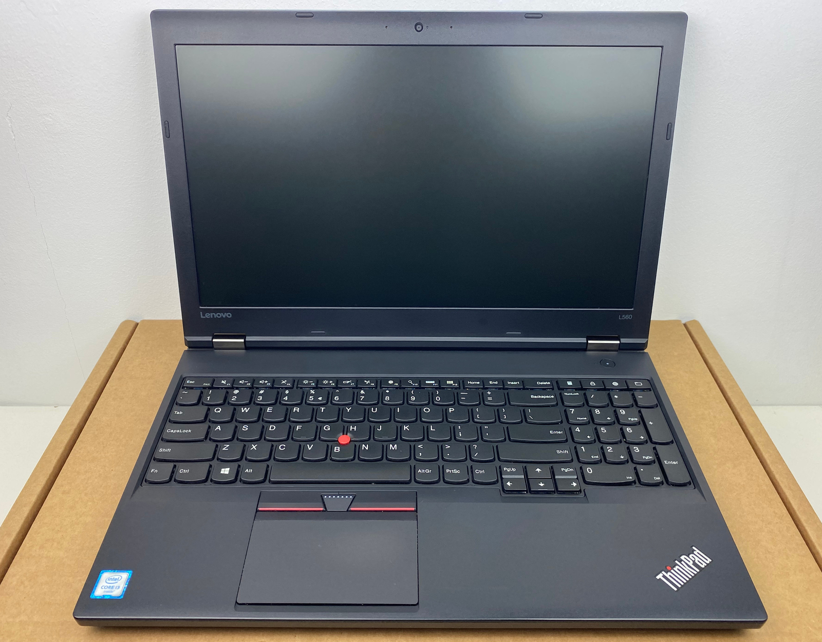 Laptop Lenovo Thinkpad L560 i5 - 6 generacji / 4 GB / 240 GB SSD / 15,6 ...
