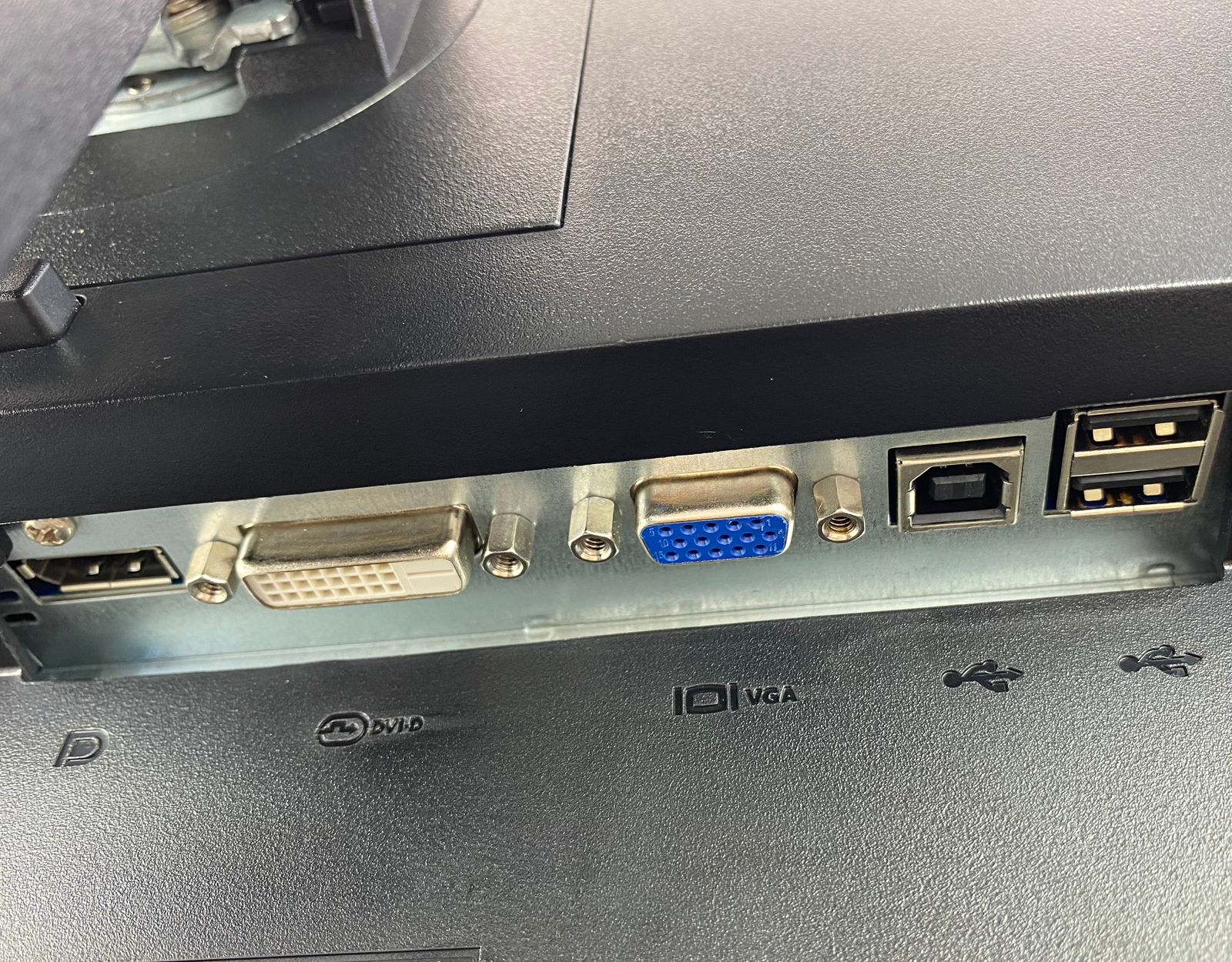 Monitor Dell U2410f 24 1920 x 1200 HDMI DVI VGA DisplayPort Klasa B